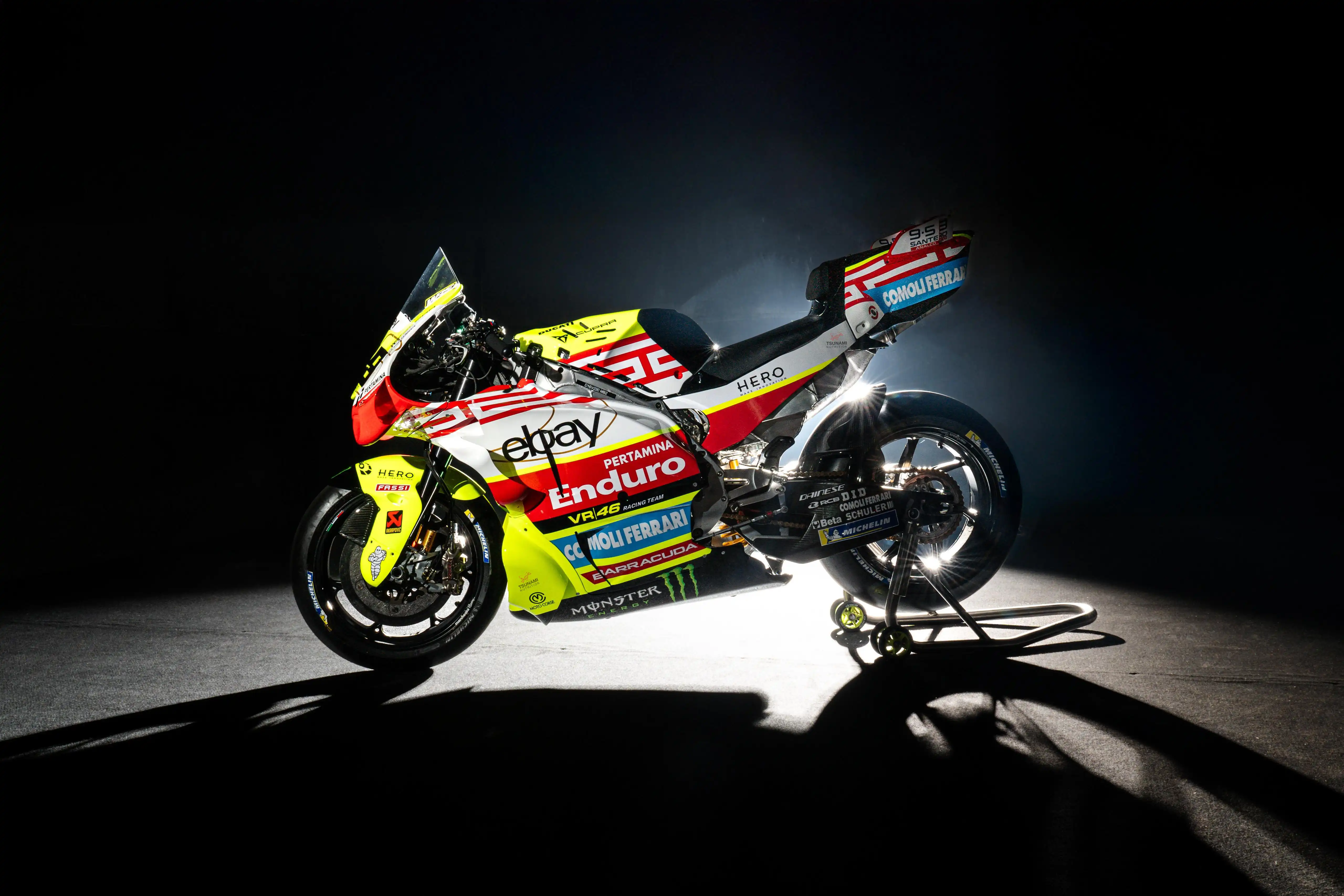 Valentino Rossi Tiba di Jakarta, Luncurkan Livery Merah Putih ...