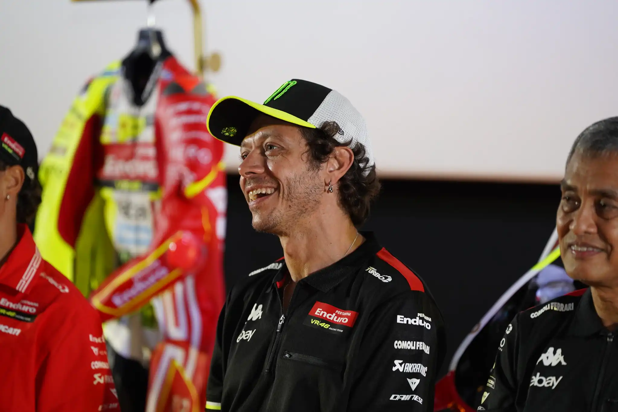 Valentino Rossi Tiba di Jakarta, Luncurkan Livery Merah Putih ...